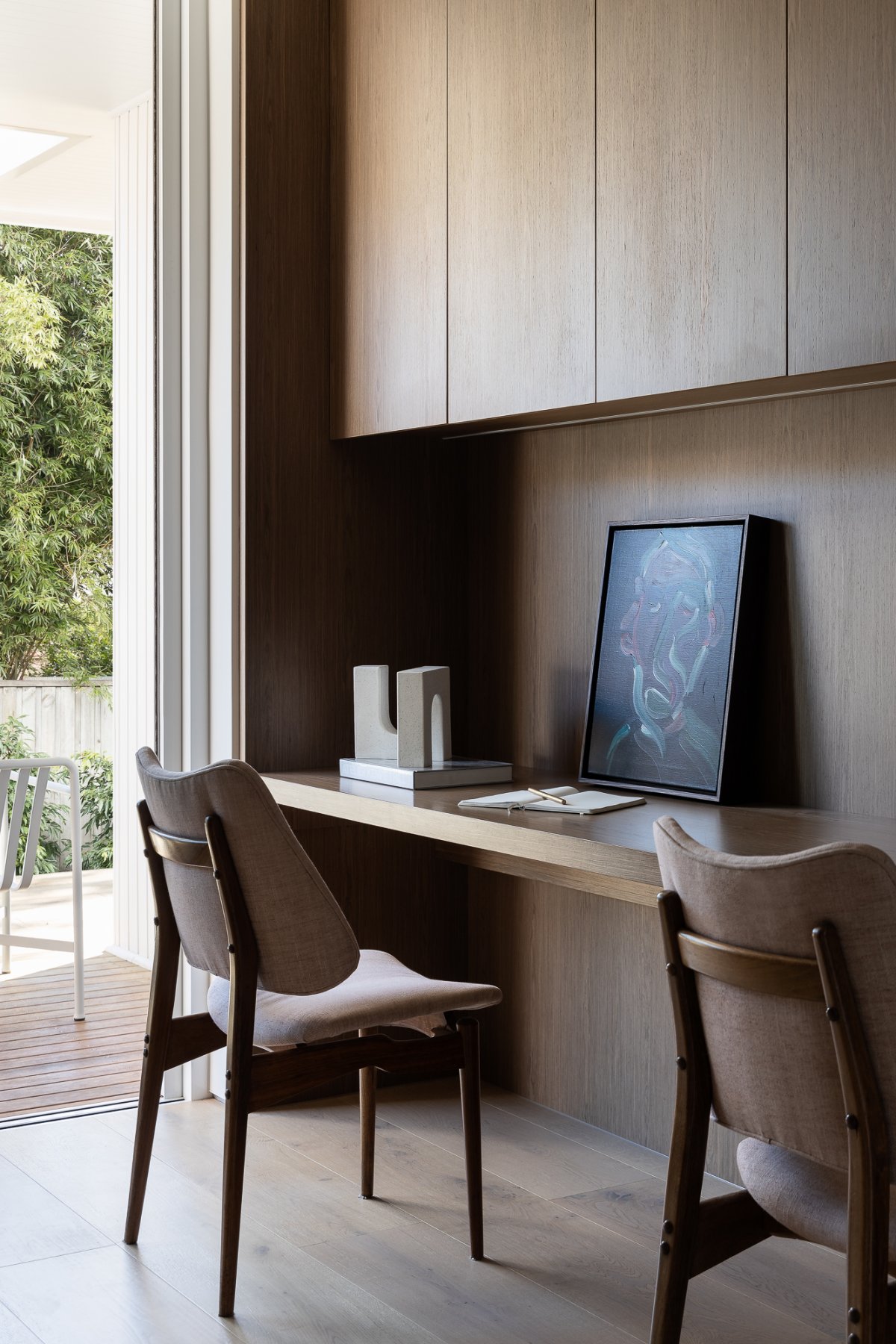 YinjiSpace - Tecture Architecture x Balmoral Mid Century